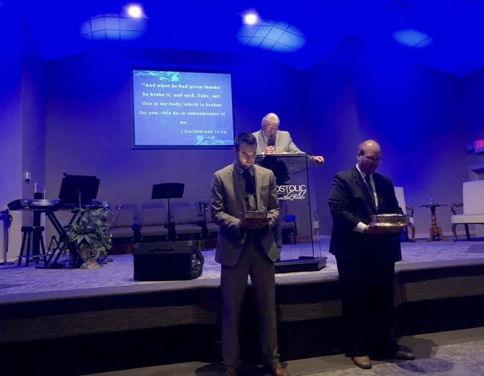 Photo Gallery - Apostolic Light United Pentecostal Church